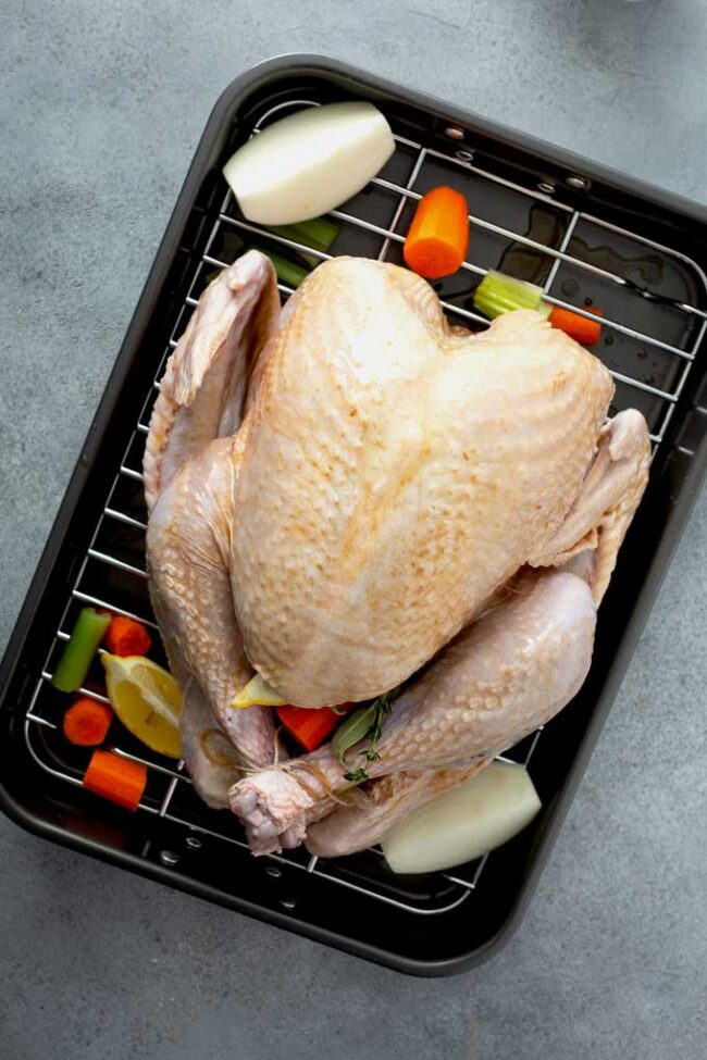 Perfectly Juicy Roast Turkey with Gravy | Lemon Blossoms