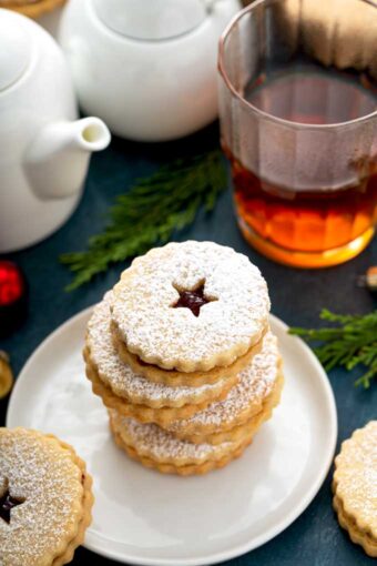 Linzer Cookies Recipe - Lemon Blossoms