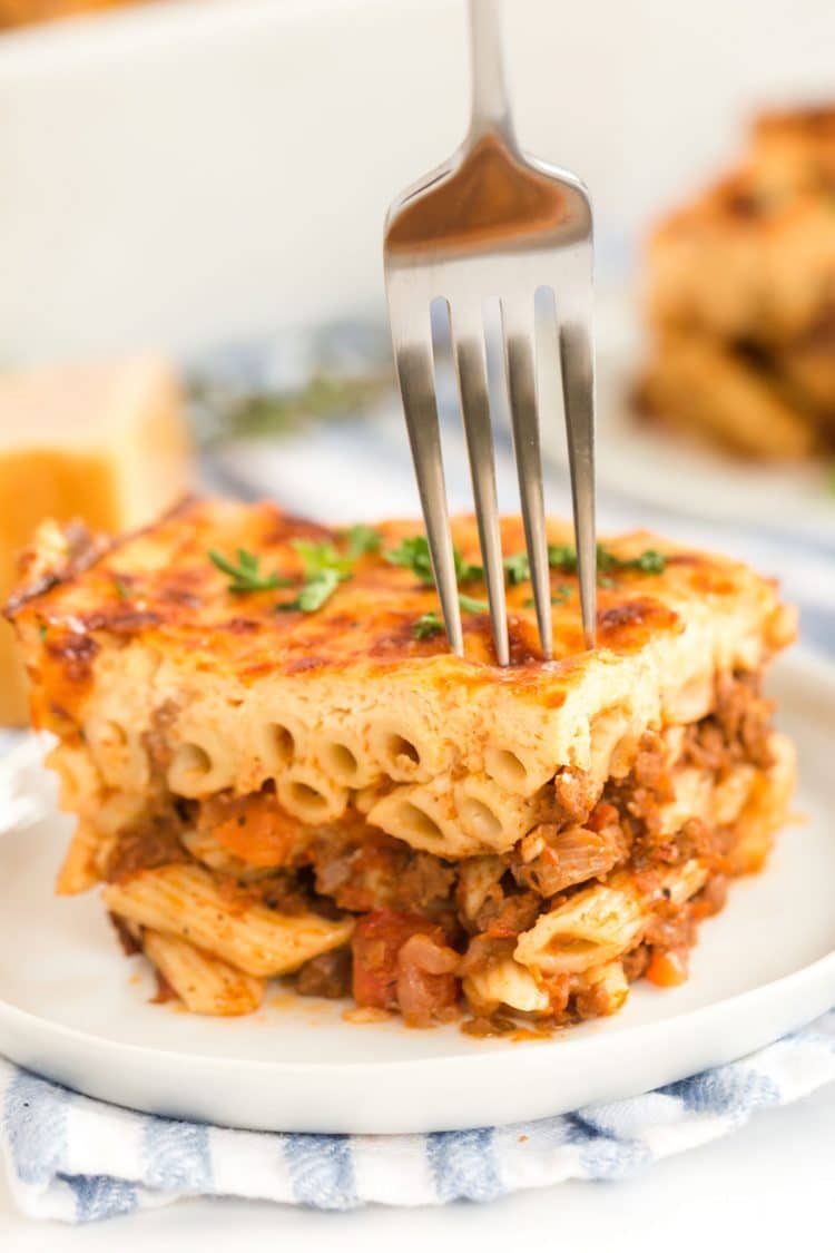 Pastitsio Recipe (Greek Pasta Bake) - Lemon Blossoms